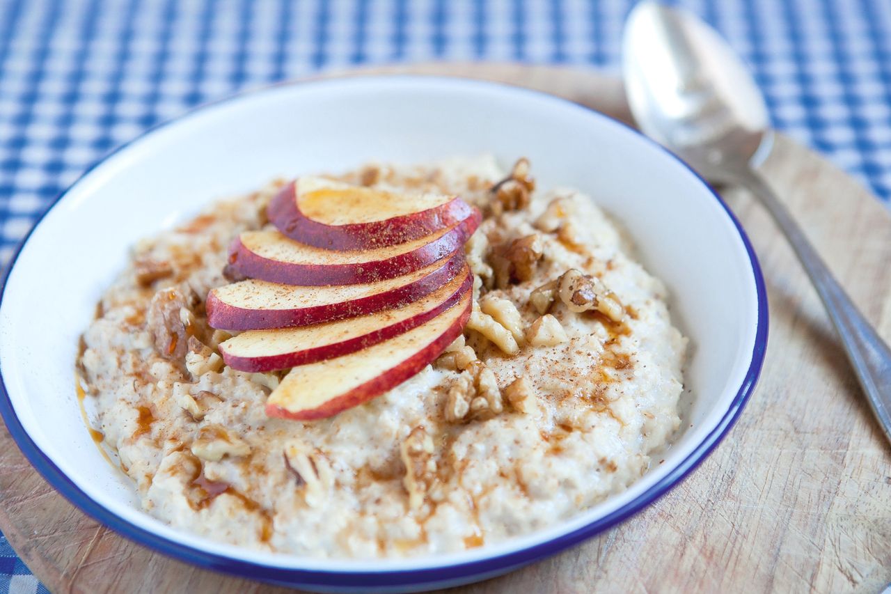 10 topping ideas for your breakfast on World Porridge Day | Irish ...