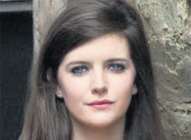 Shock as aspiring model (20) collapses and dies at restaurant | Irish ...