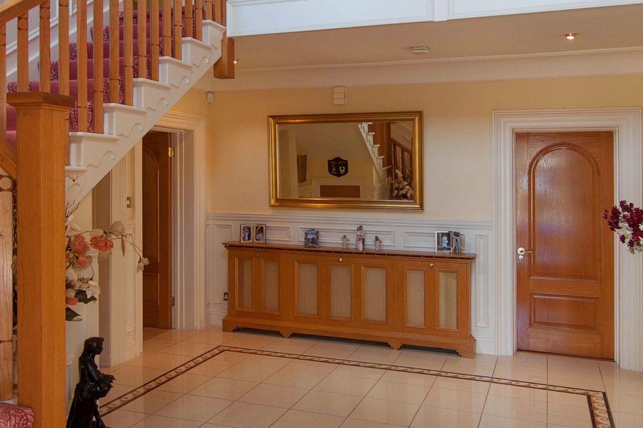 Live the private life in Rathmichael for €1.285M | Irish Independent