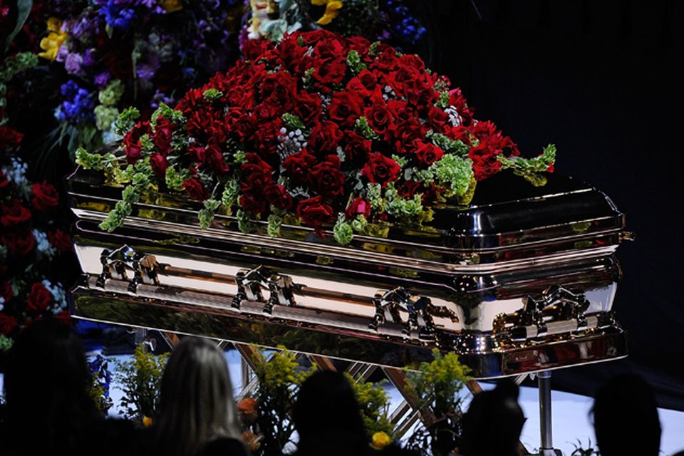 Michael Jackson: The memorial service | Irish Independent