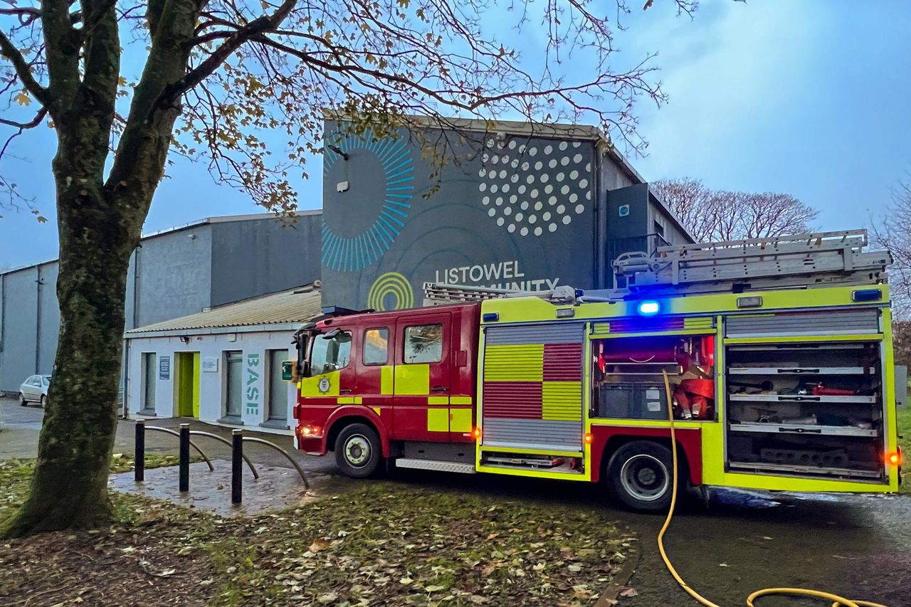 Listowel Mayor praises brave emergency services for response to blaze ...