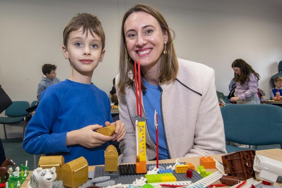 Pictures show kids enjoying family fun at Kerry Science Festival in ...