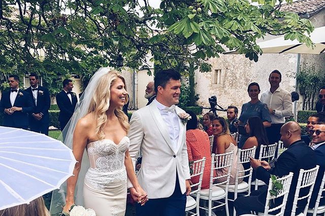 Irish rugby star Ian Madigan among guestlist for lavish wedding of ...