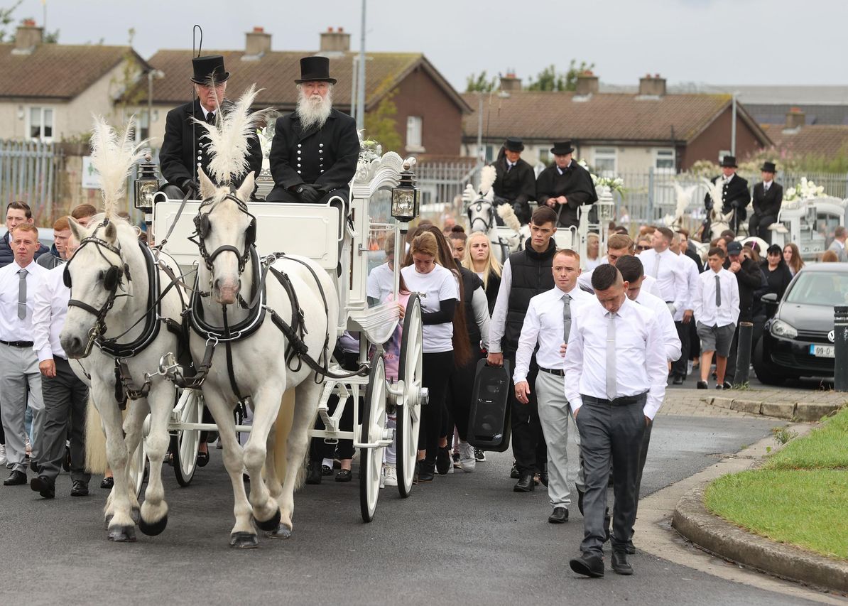 Heartbreaking scenes at Tallaght Dublin funeral of tragic siblings ...