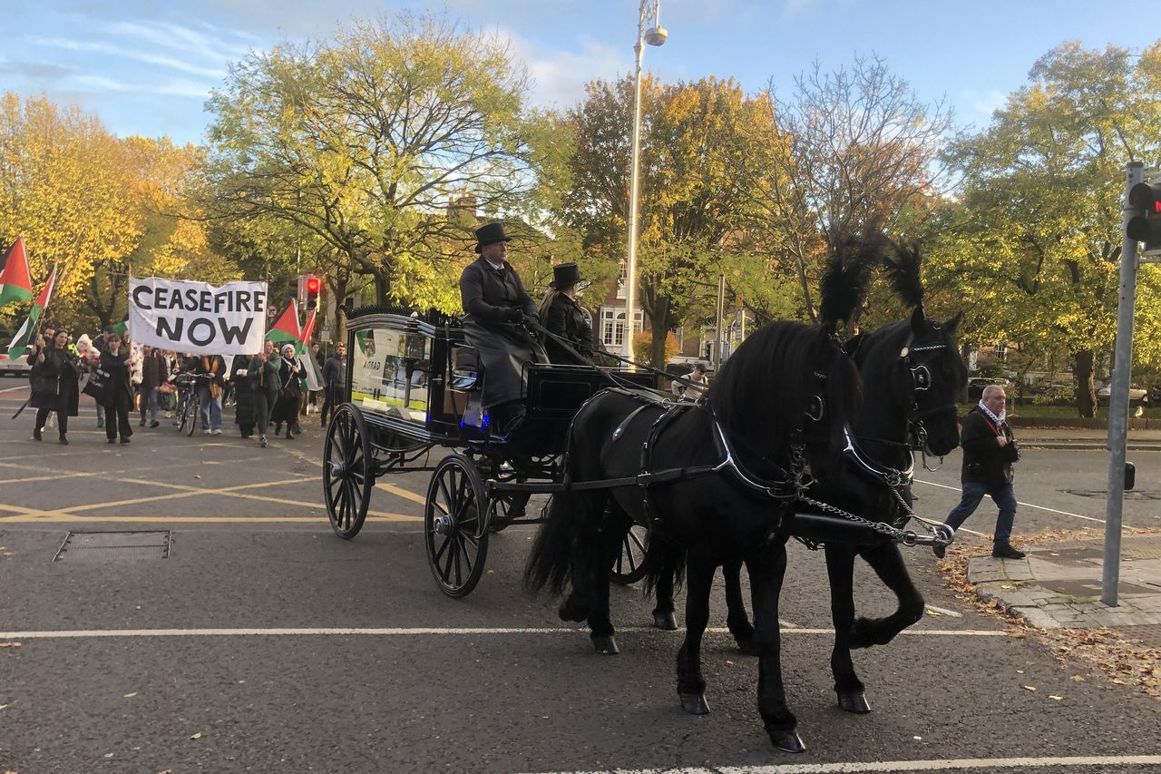 Horse-drawn hearse delivers children’s shoes to Israeli, British and US ... Horse-drawn hearse delivers children’s shoes to Israeli, British and US ...