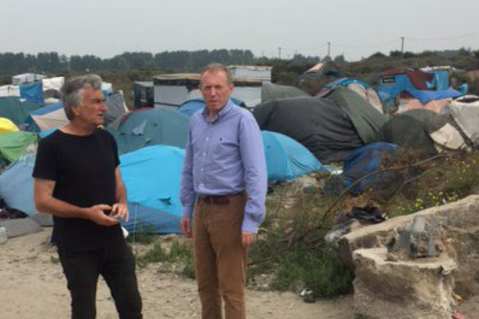 Donohoe must intervene in Calais crisis to help Irish hauliers: Dooley ...