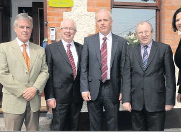 Minister Reilly cuts ribbon | Irish Independent
