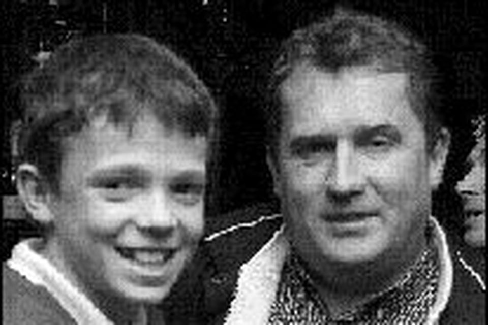 Andrew Clarke pictured with his dad Phillip in the Fox's Den. | Irish ...