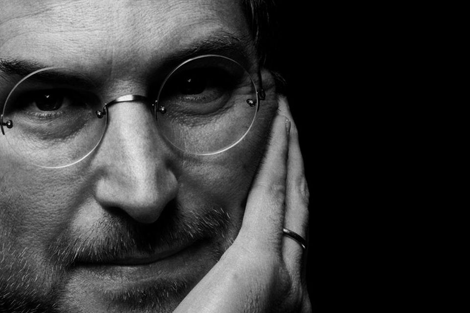West Wing creator Sorkin considering Steve Jobs biopic | Irish Independent