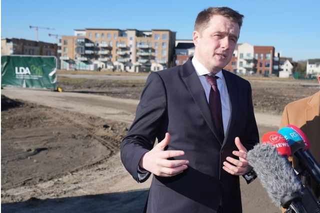 Homelessness reaches new record high as Housing Minister appears to row ...
