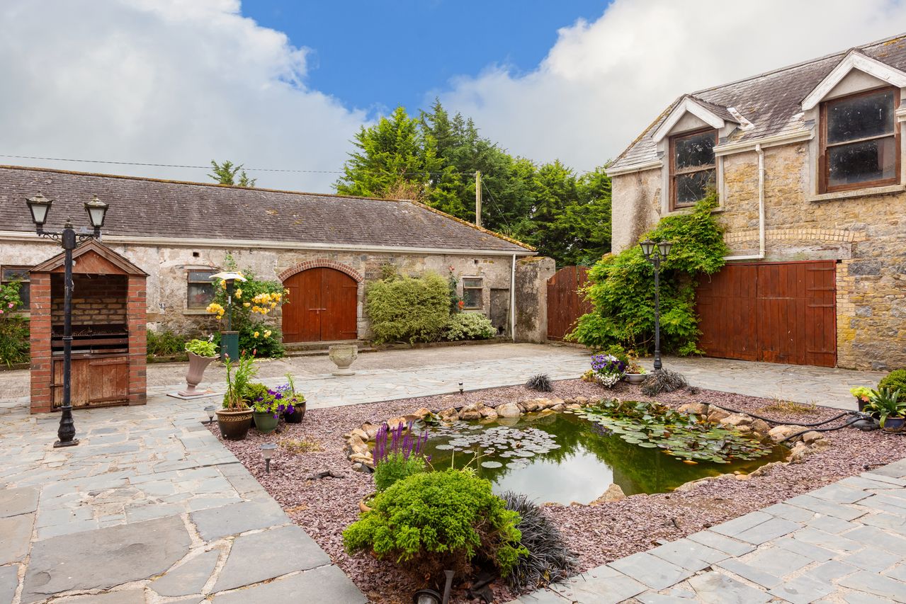 Two resident goats come with 19th century period home in Tipperary ...