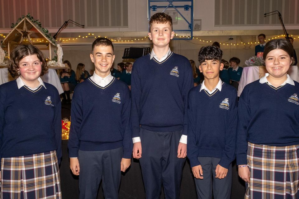 See photos as Greystones schools come together for Christmas concert ...