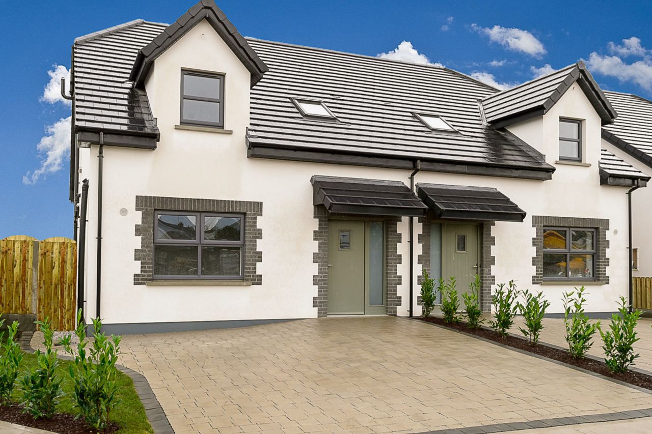 Final phase of A2-rated four-bed houses north of commuter belt ...