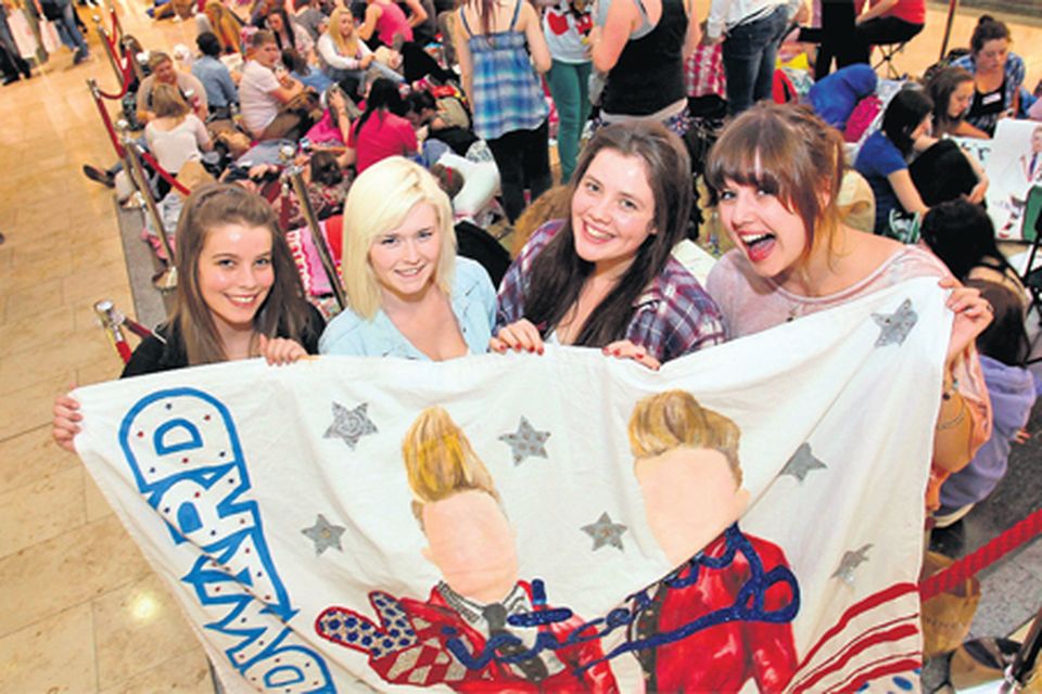 Jedward swallow party leaders to top TV ratings charts for Eurovision ...