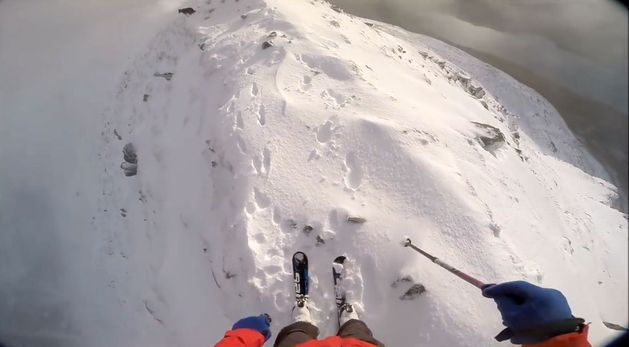 ARCHIVE VIDEO: Incredible footage of Donegal man skiing from summit of ...