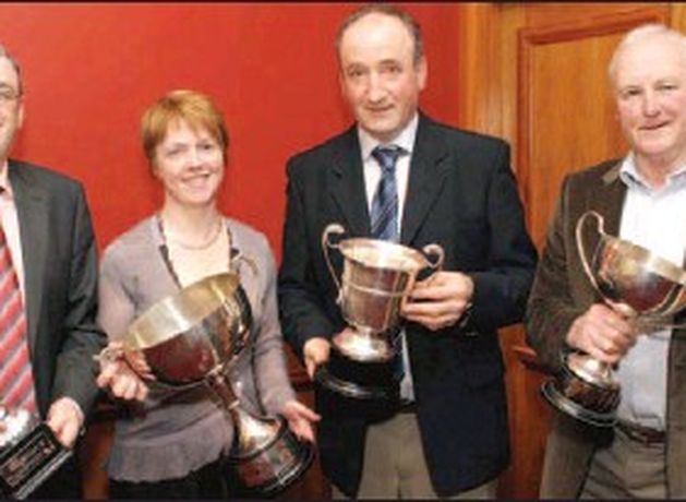Buffers Alley folk have a great night at club's dinner dance | Irish ...