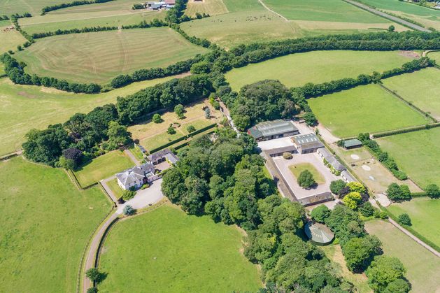 See inside the top-notch €3.7m, 251ac Limerick stud farm with four ...