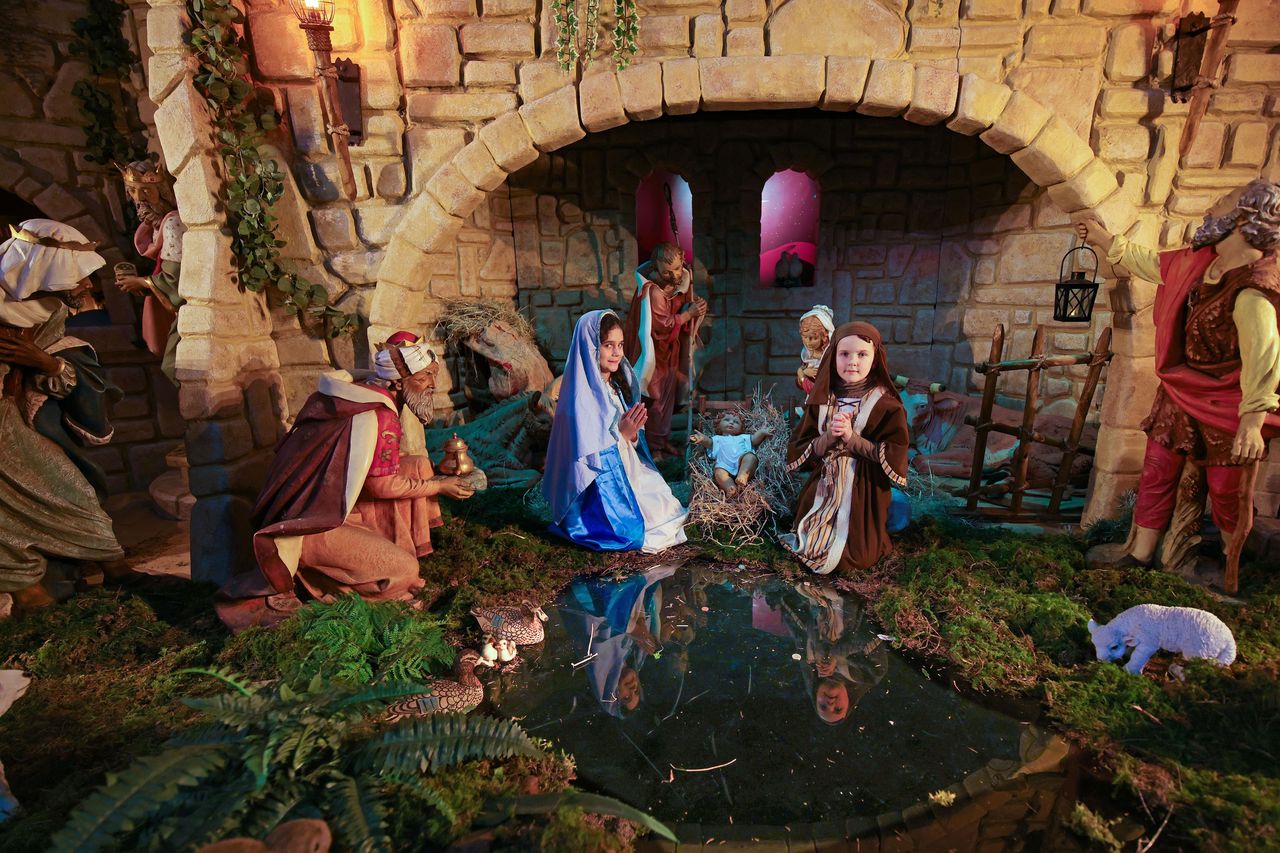 New design for iconic Kerry crib attracts visitors to Killarney ...