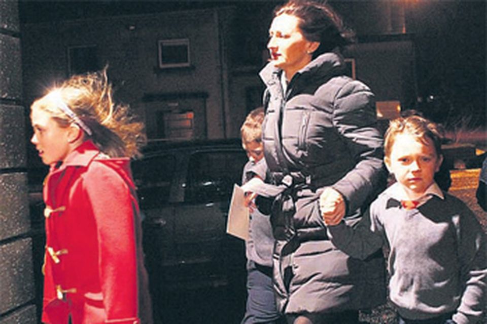 Crisp bag in chimney blamed for fumes that killed dad and children ...