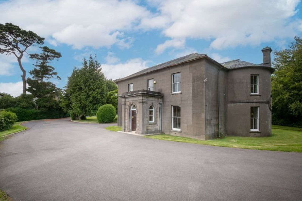 Wexford house which was former home of Bishop of Ferns to go under the ...