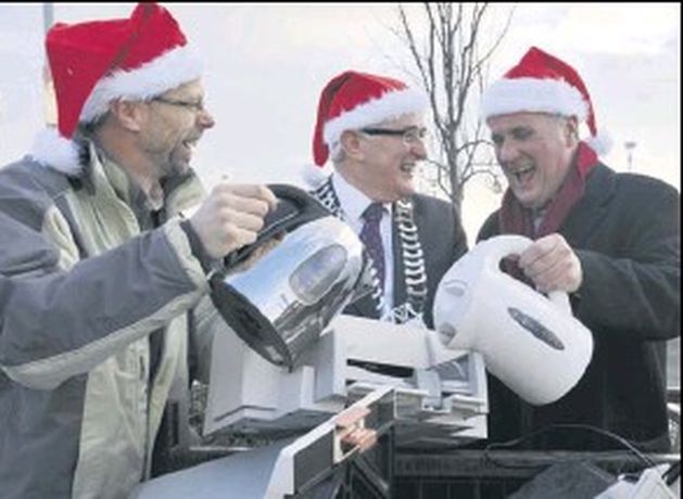 Santa encourages recycling | Irish Independent