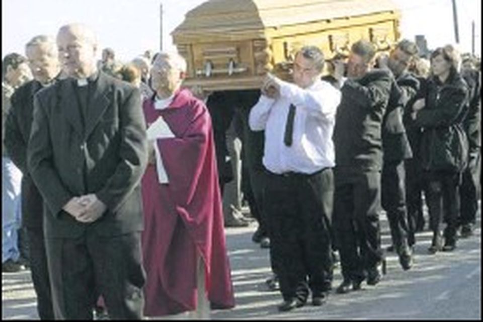 Laid to rest beside the father he was so like | Irish Independent
