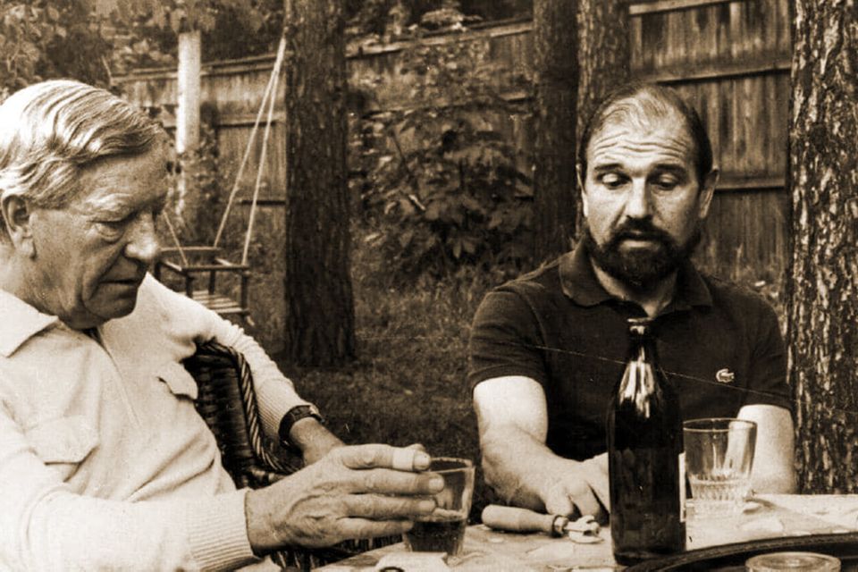 Cold War 'superspy' George Blake, who escaped from a UK jail and became ...