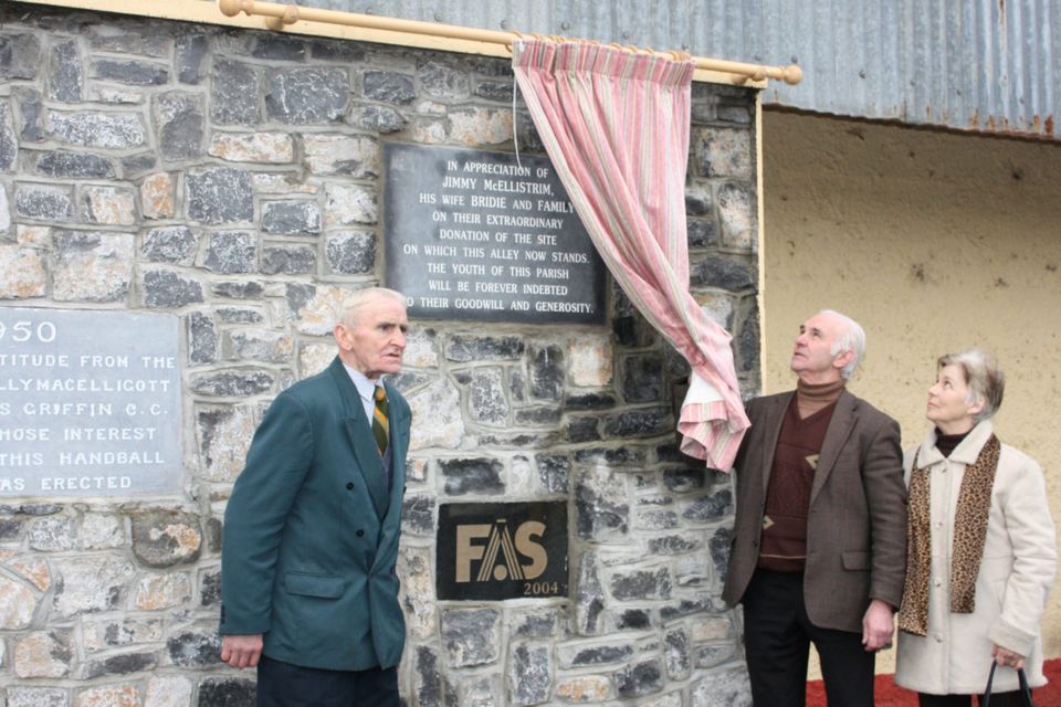 Handball community mourns death of 'Roundy' McEllistrim | Irish Independent