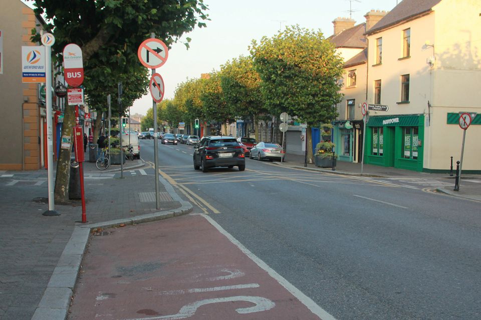 'Ideal opportunity' to move bus stops on Main Street | Irish Independent