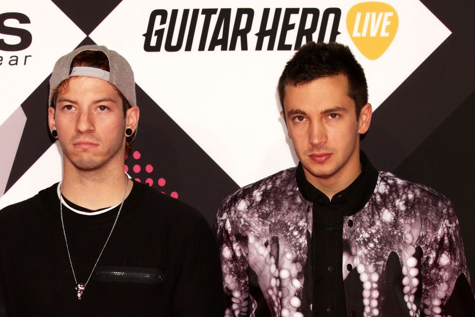 Twenty One Pilots battle Lady Gaga and Bradley Cooper for number one ...