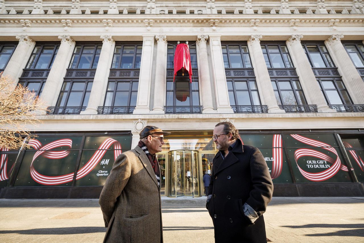 Restoration of iconic Clerys clock unveiled to Dubliners’ delight ...