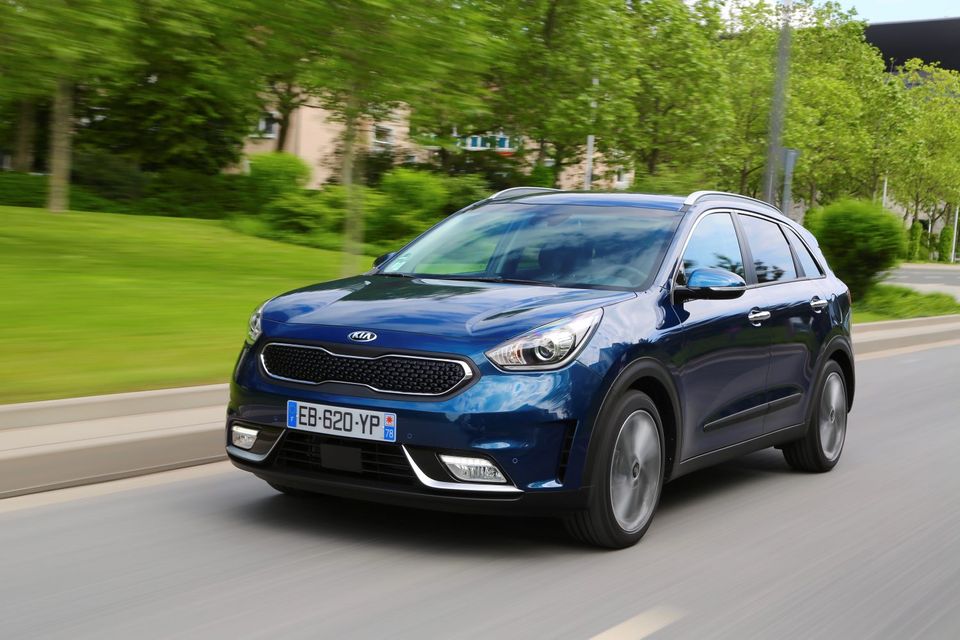 KIA taking hybrid route with new Niro crossover in drive to reduce ...