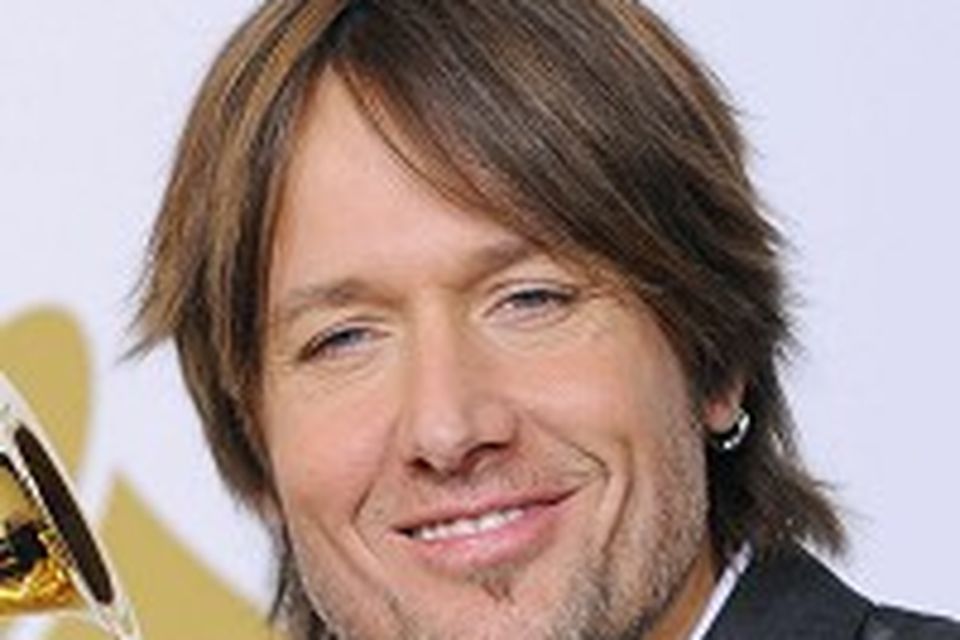 Keith Urban hails Taylor cross-over | Irish Independent