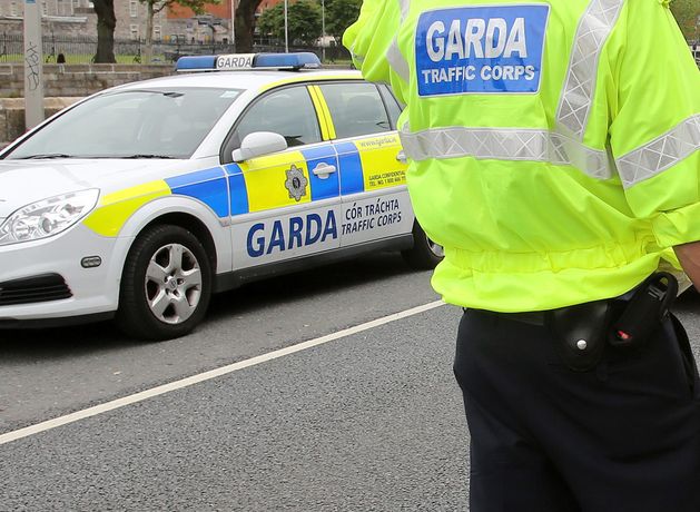 Banned driver lead ten garda cars on a high speed chase down the M50 ...
