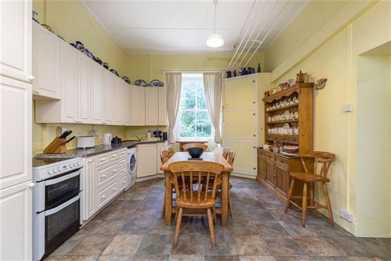 SEE INSIDE: Exclusive neighbouring properties on Spawell Road in ...