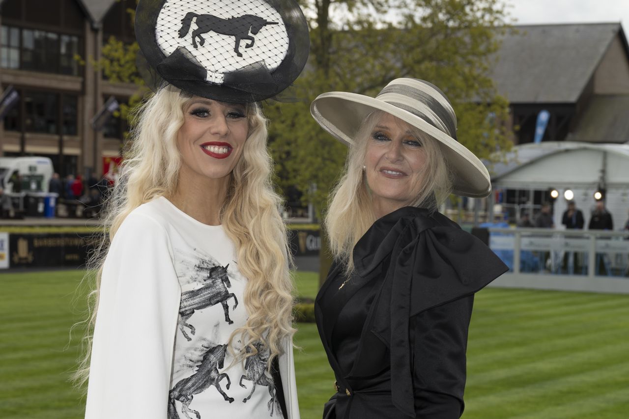 See photos of glamour and family fun at the Punchestown Festival ...