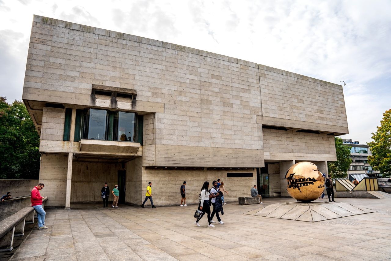 Trinity College Dublin renames main library after Irish poet Eavan ...