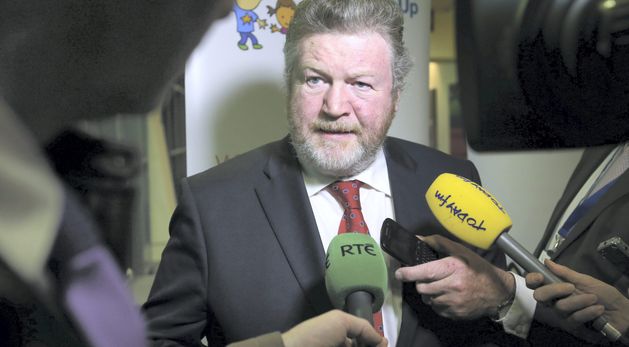 Minister Reilly rejects criticism of his tobacco plans | Irish Independent