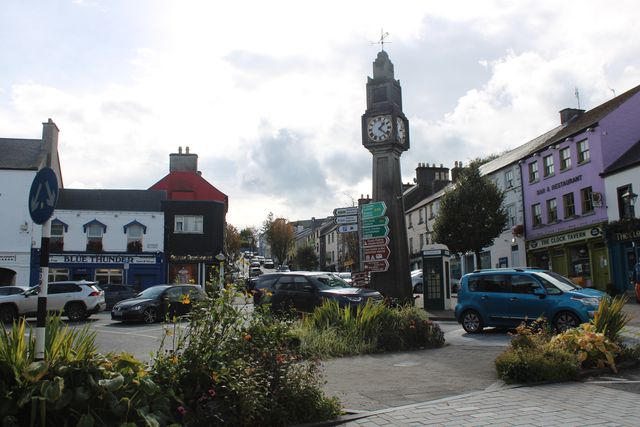 Landmark Westport clock repaired for €900 after displaying incorrect ...