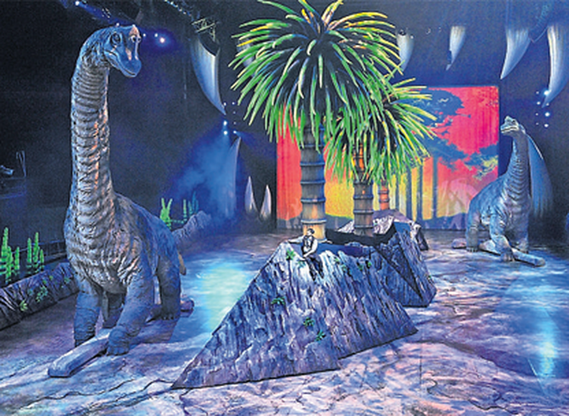 Roar of approval for dinosaurs | Irish Independent