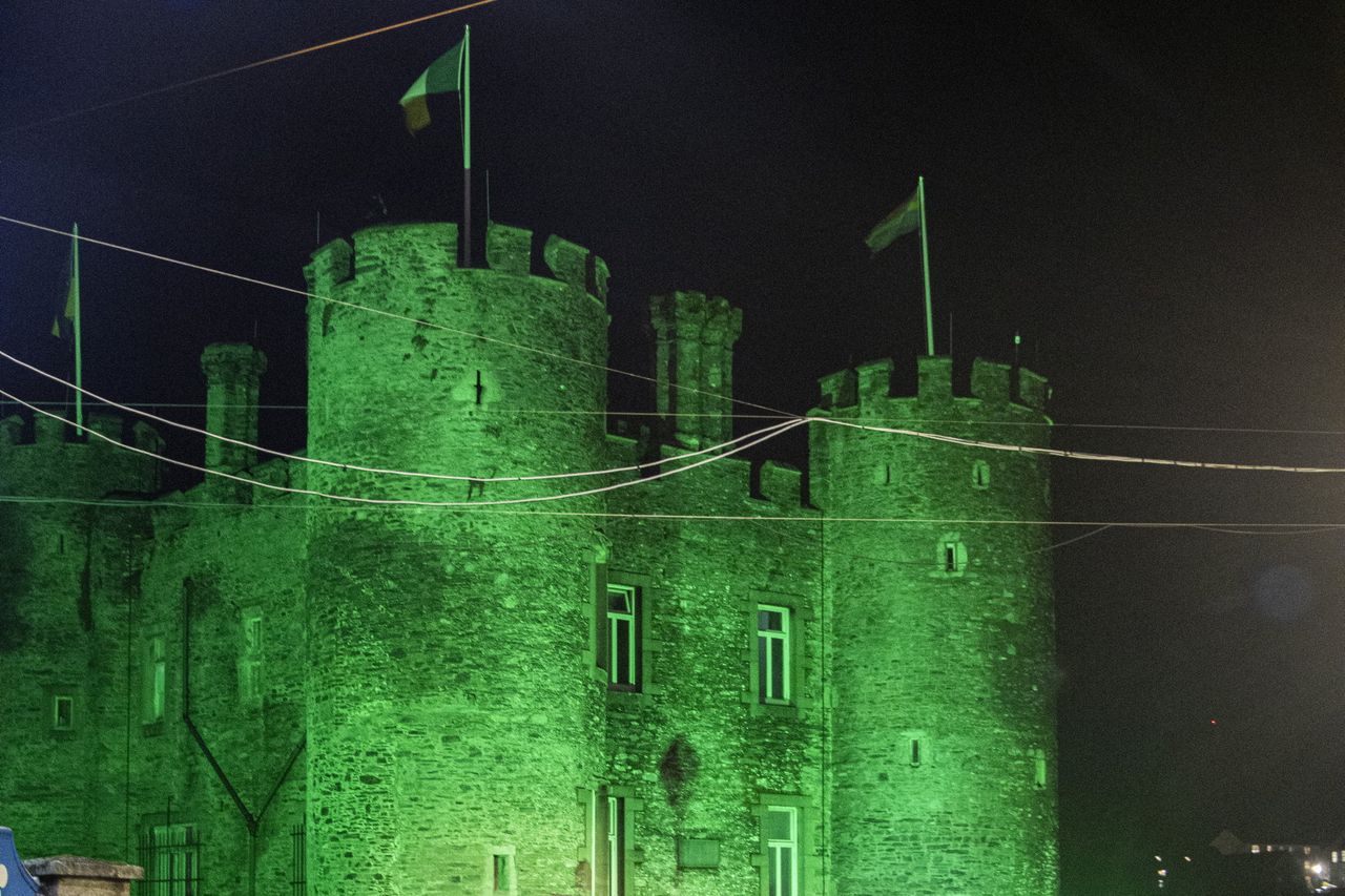 Enniscorthy Castle goes green for World Mental Health Day | Irish ...