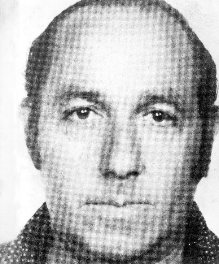The tale of Aussie Bob: How Australia’s ‘most wanted man’ fled to ...