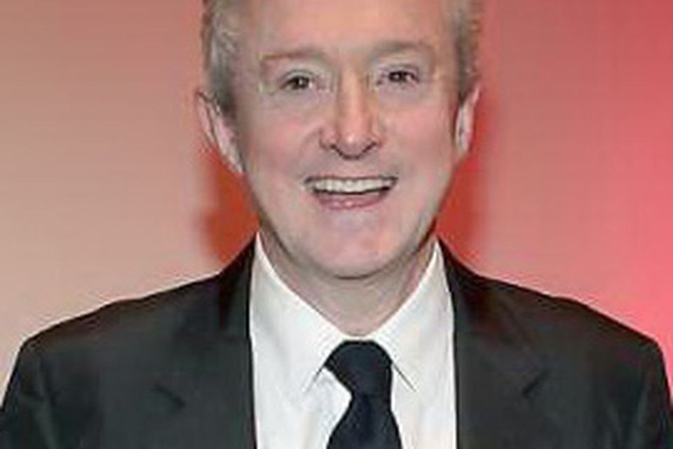 X-Factor judge Louis Walsh wants access to Sun documents on false ...
