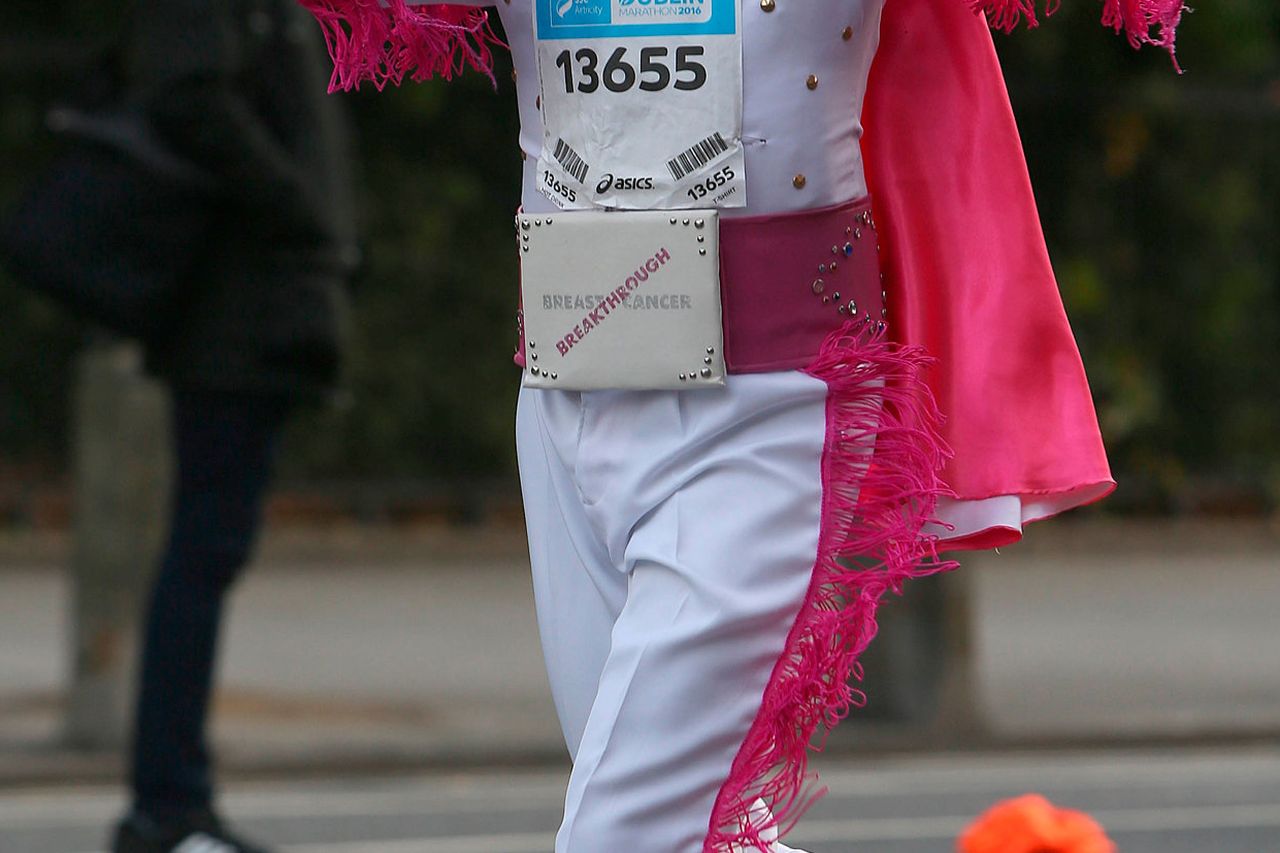 In Pictures: Almost 20,000 hit the capital for the Dublin City Marathon ...
