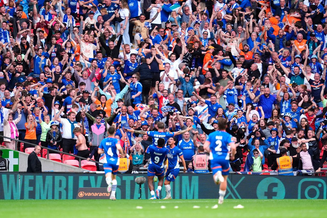 Oldham battle from behind to earn promotion back to English Football ...