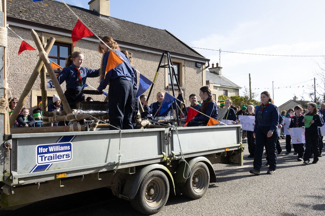 Grand national winner leads out Carrig parade as Rosslare district ...