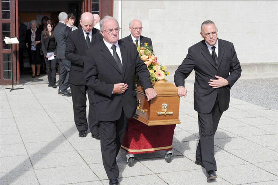 Former Glenroe star Maureen Toal is laid to rest after fond farewell in ...