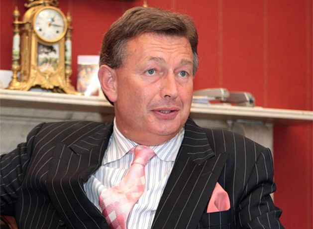 High Court strikes out negligence action against celebrity solicitor ...