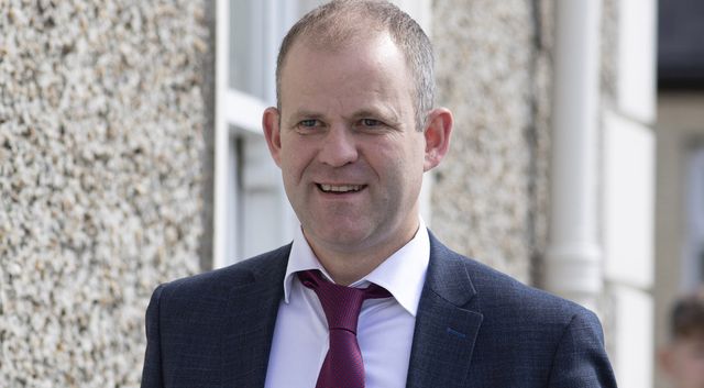 'It's heartbreaking' - tearful mayor recalls bid to save tragic father ...