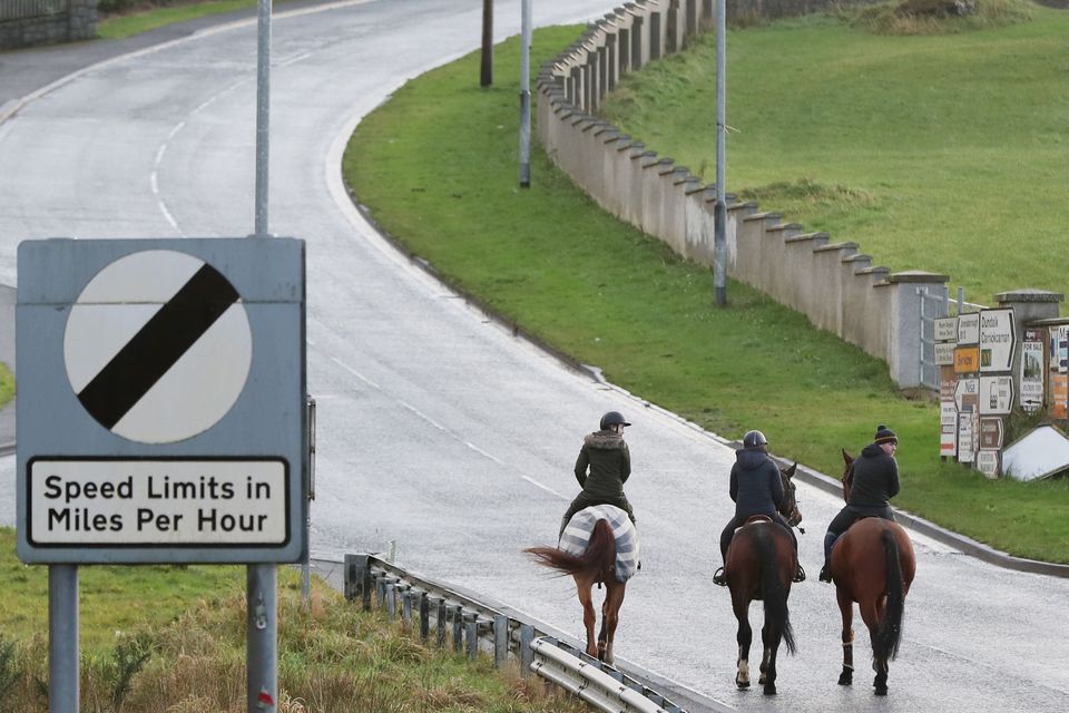 Non-Irish nationals in Ireland will not need UK visa waiver to cross ...
